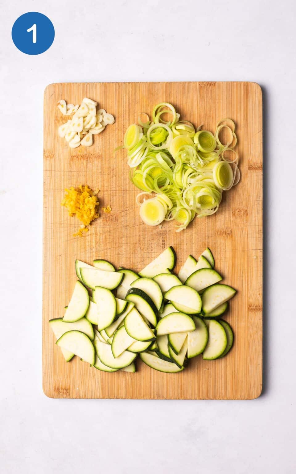 Easy Courgette Pasta (5 ingredients) - Healthy Living James