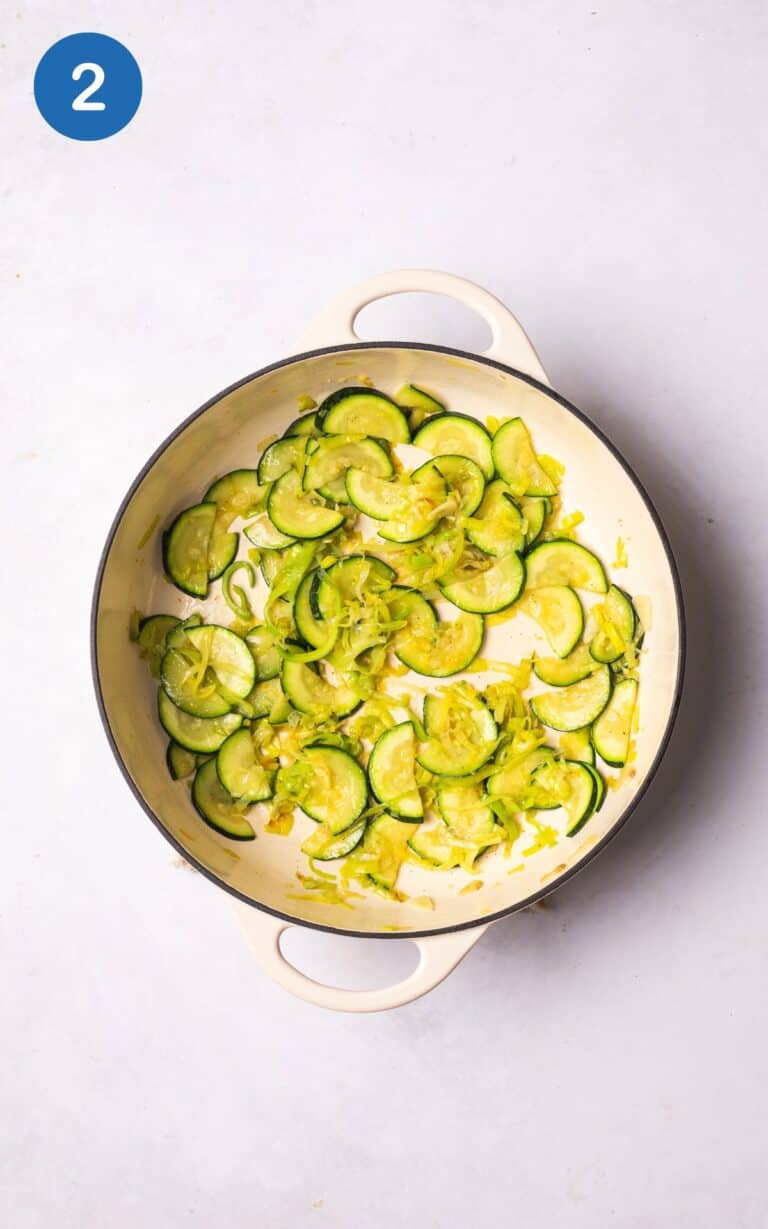 Easy Courgette Pasta (5 ingredients) - Healthy Living James