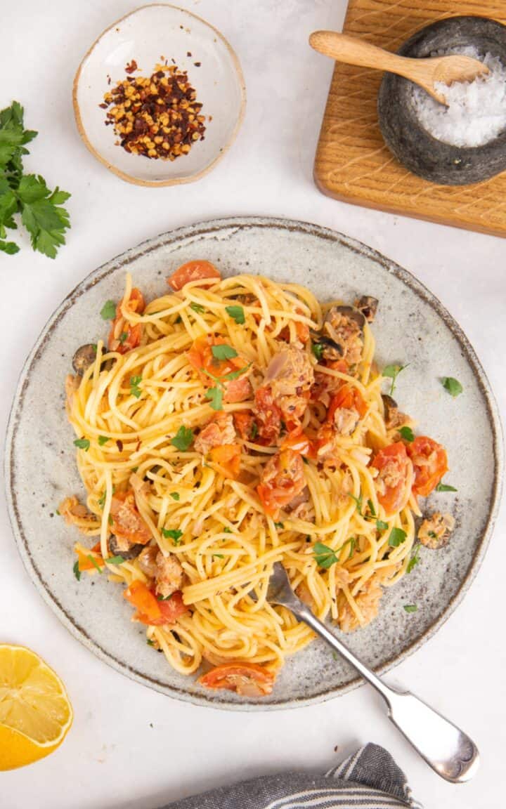 Easy Tuna Pasta (ready in 15 minutes) - Healthy Living James