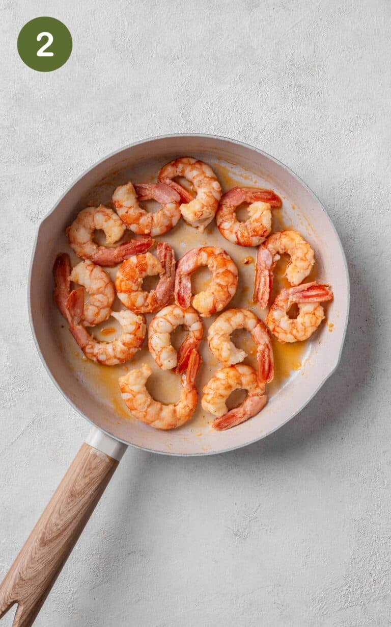 Quick Garlic Prawns (Shrimp) - Healthy Living James